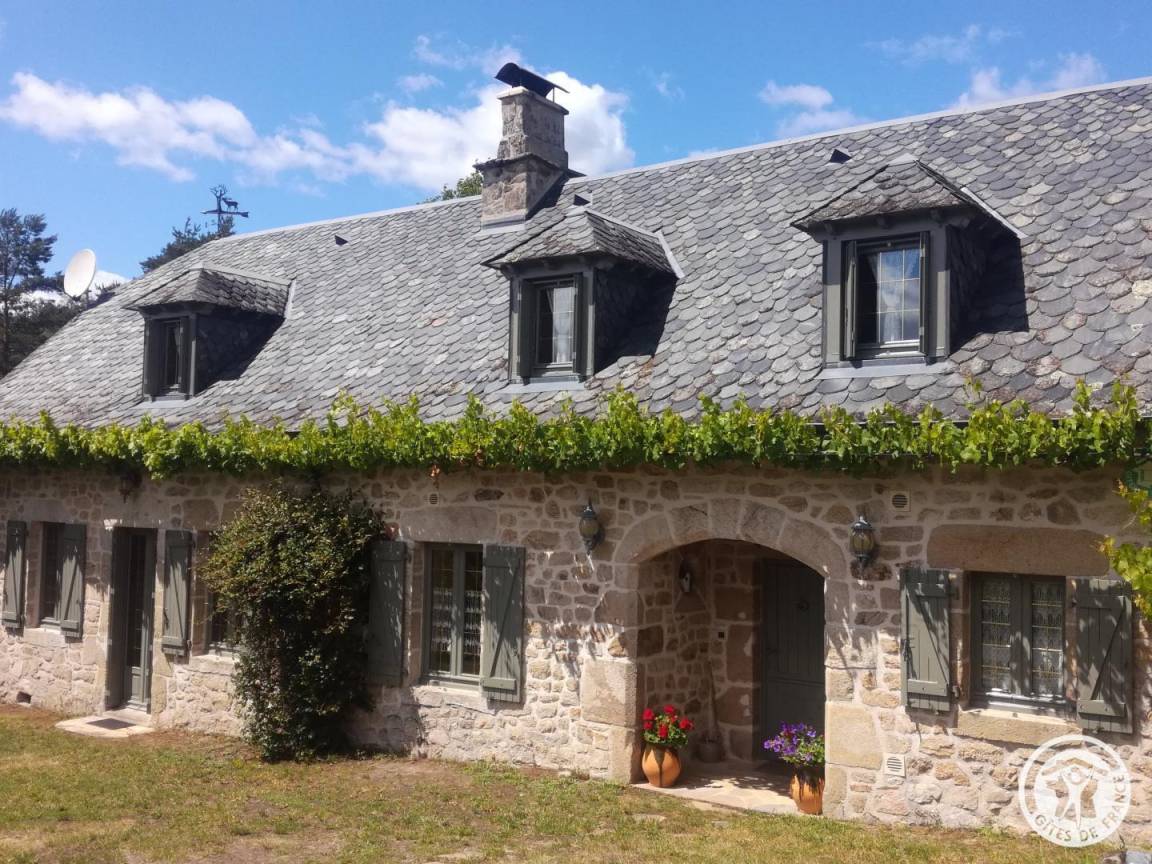 120 M² Gîte ∙ 2 Chambres ∙ 5 Personnes - Corrèze
