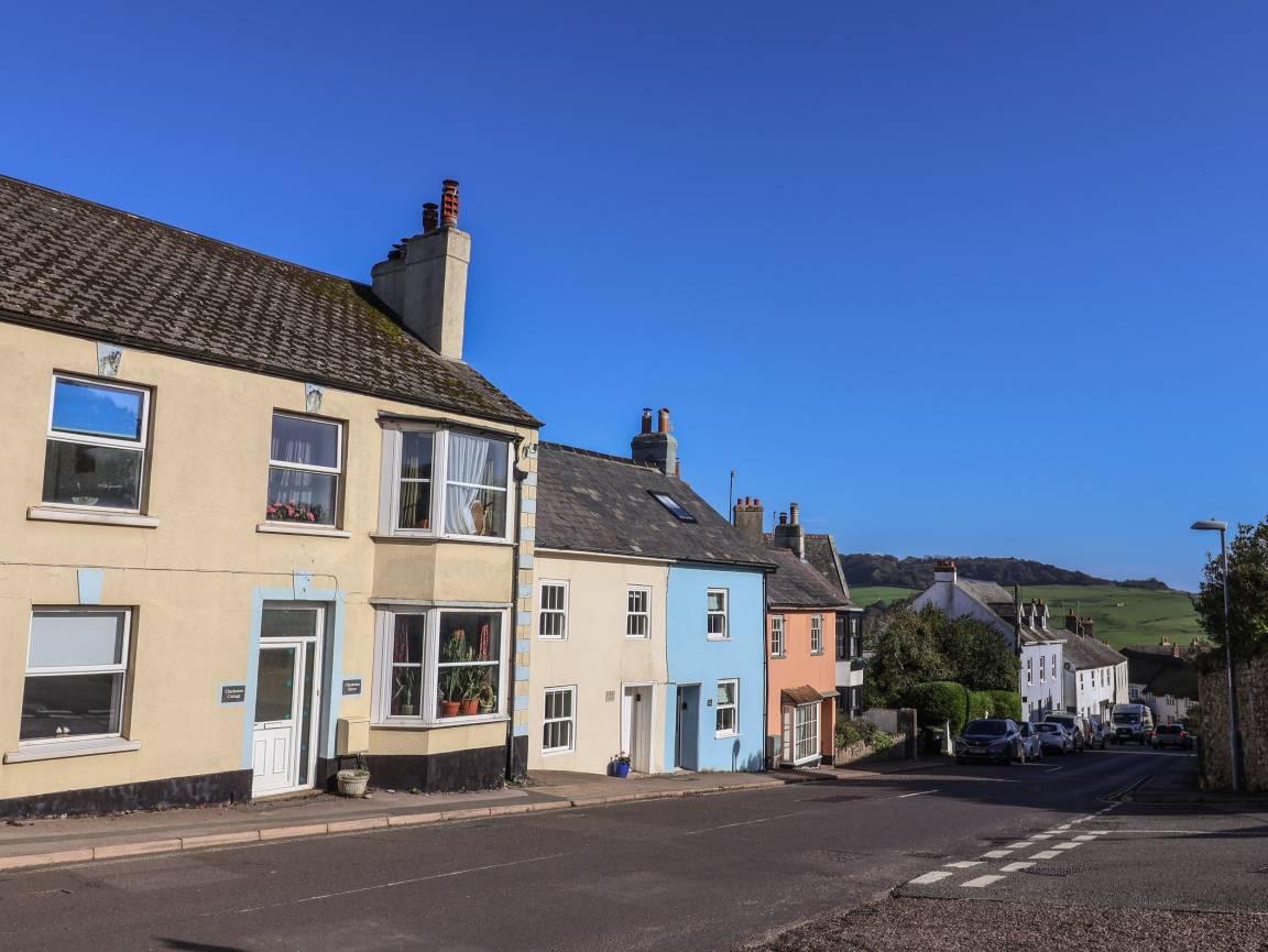Cottage ∙ 2 Bedrooms ∙ 4 Guests - Charmouth
