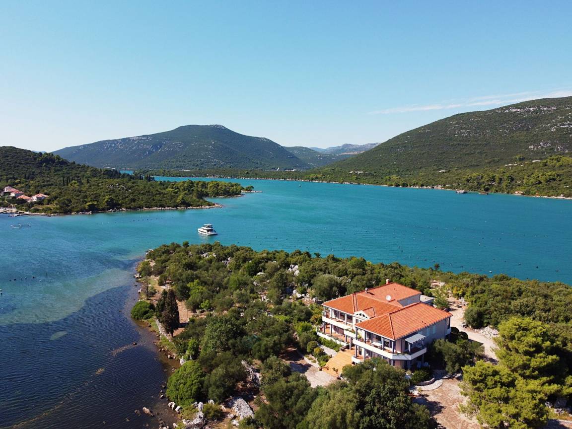 110 M² Apartment ∙ 4 Bedrooms ∙ 8 Guests - Ston