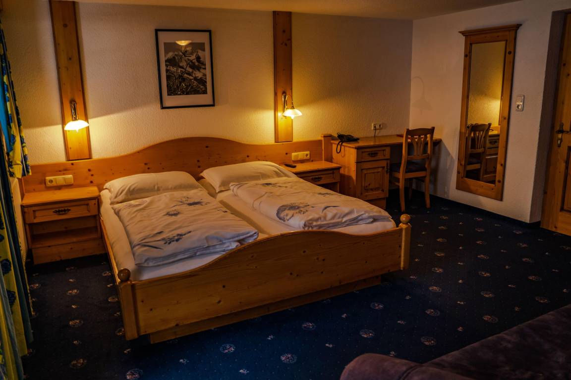 20 M² Hôtel ∙ 1 Chambre ∙ 3 Personnes - Sölden