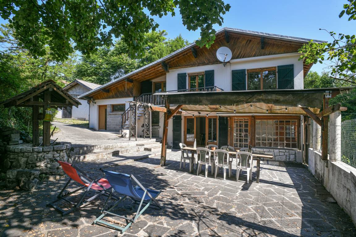 115 M² Maison De Vacances ∙ 3 Chambres ∙ 8 Personnes - ibis budget Chambéry Sud Challes Les Eaux