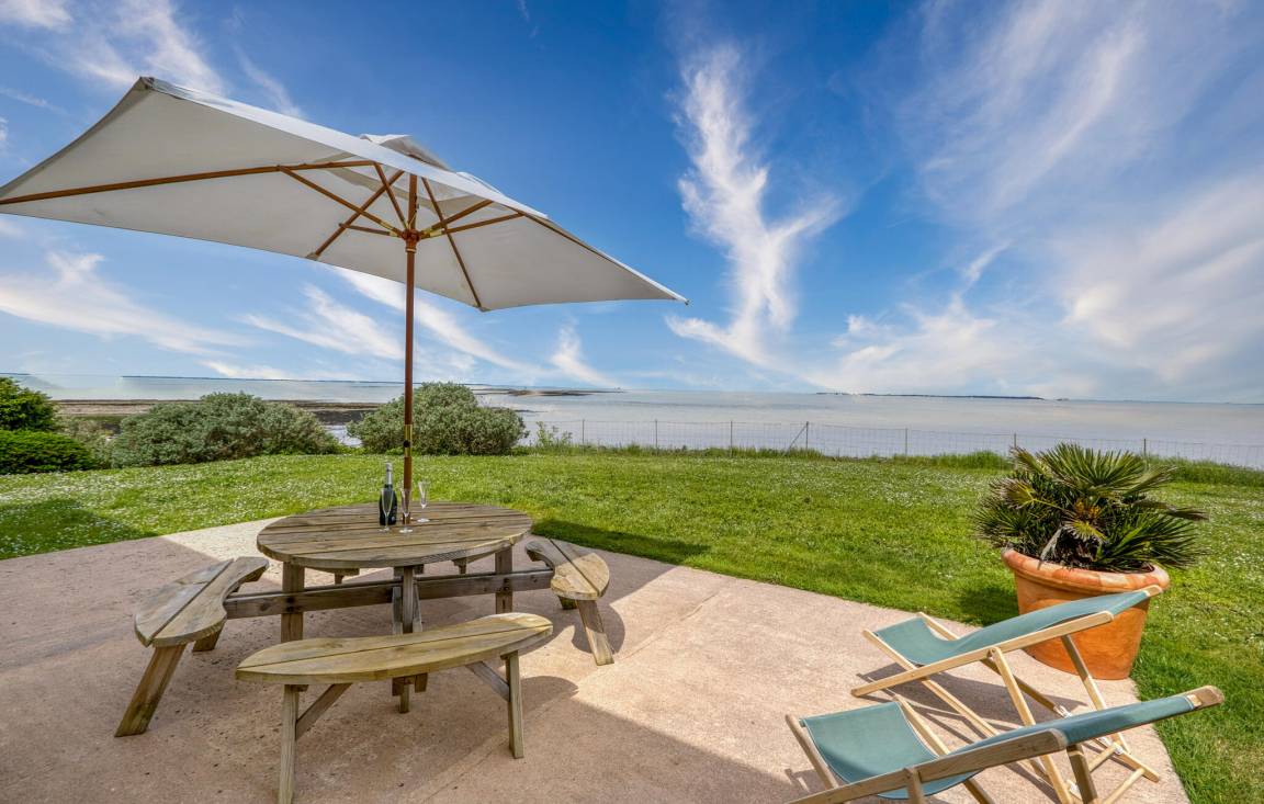 140 M² House ∙ 4 Bedrooms ∙ 8 Guests - Île d'Aix