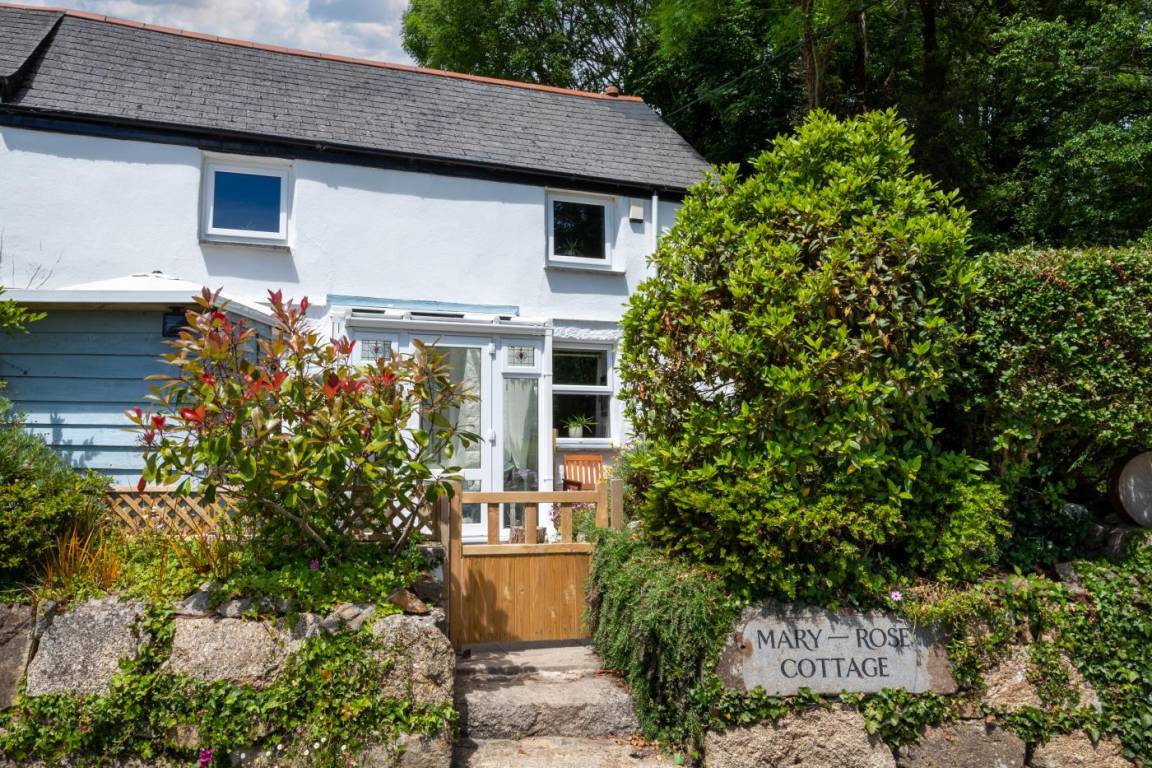 Cottage ∙ 2 Bedrooms ∙ 4 Guests - Penzance