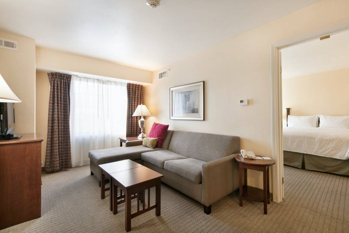 Condo ∙ 2 Bedrooms ∙ 7 Guests - Peninsula, OH