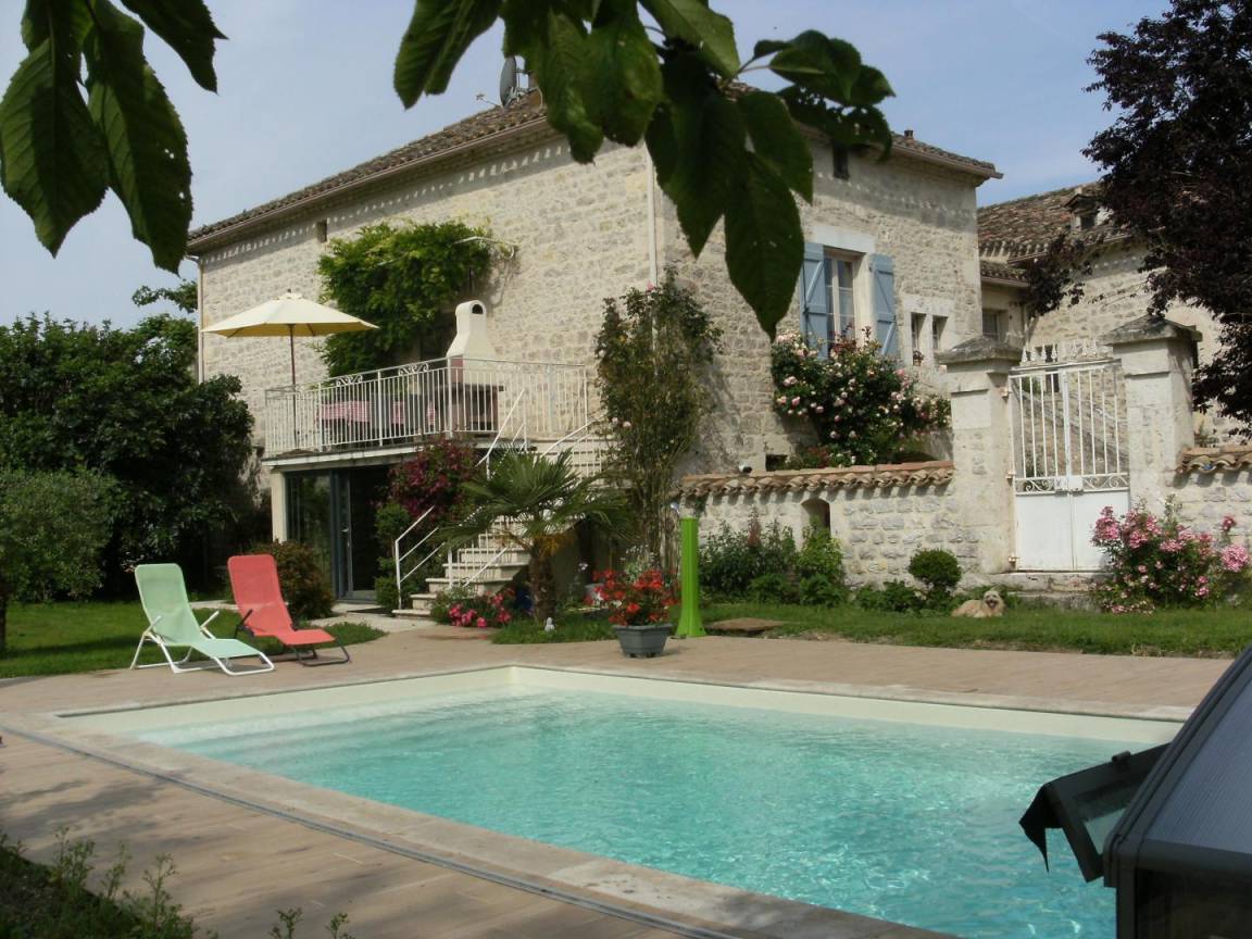 120 M² Gîte ∙ 3 Chambres ∙ 6 Personnes - Montcuq
