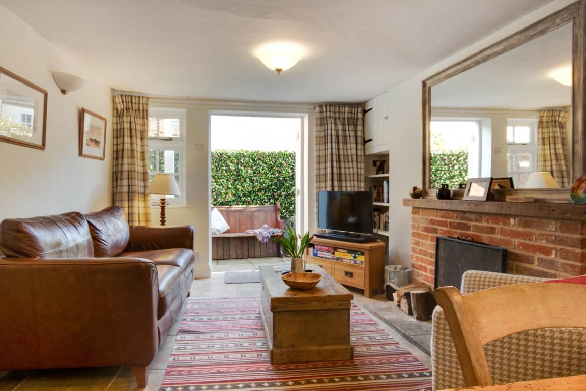 Cottage ∙ 2 Bedrooms ∙ 4 Guests - Southwold