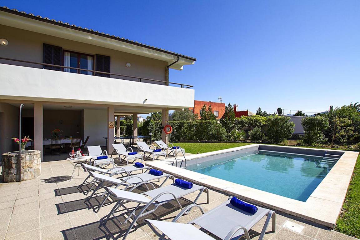 108 M² Finca ∙ 4 Bedrooms ∙ 8 Guests - Port de Pollença