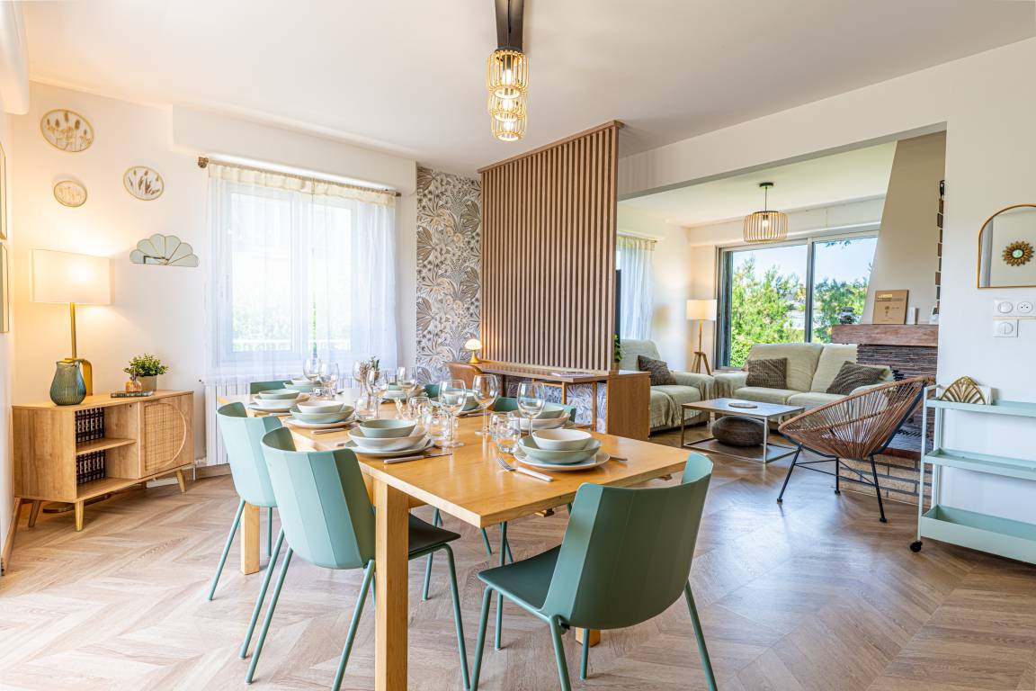120 M² Maison De Vacances ∙ 4 Chambres ∙ 10 Personnes - Plage Luc-sur-Mer