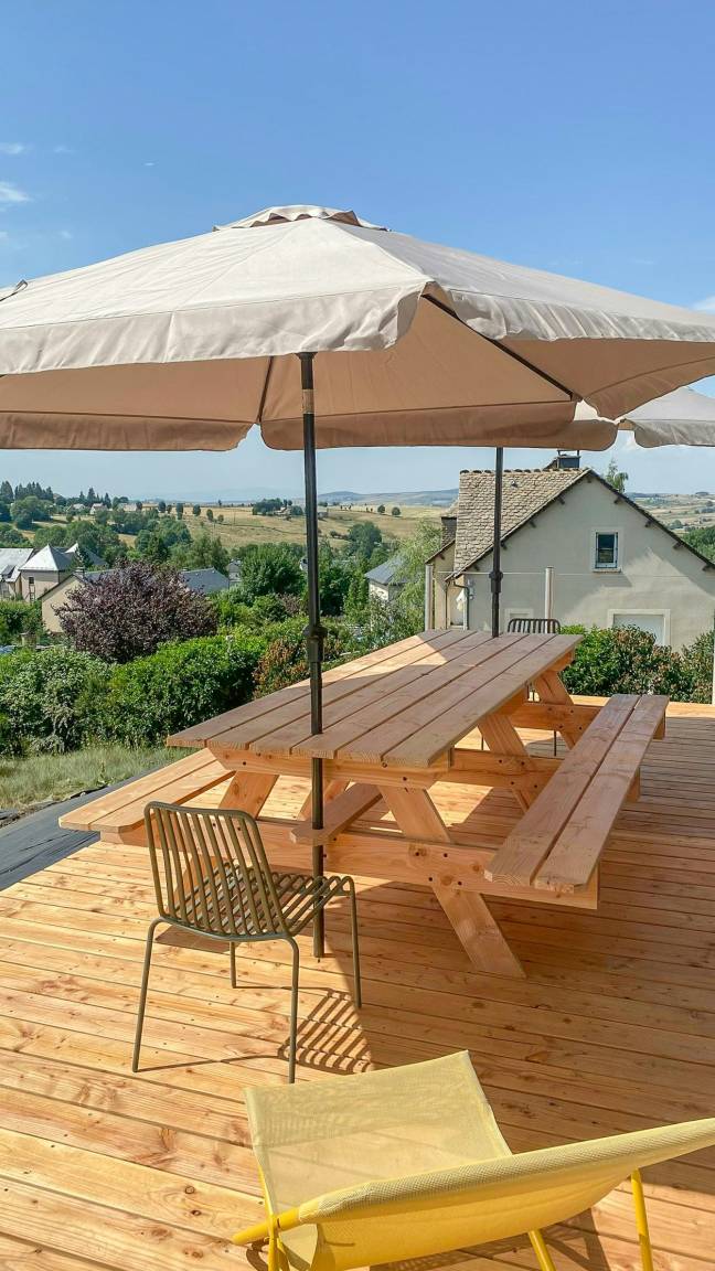 121 M² Maison De Vacances ∙ 3 Chambres ∙ 8 Personnes - Nasbinals