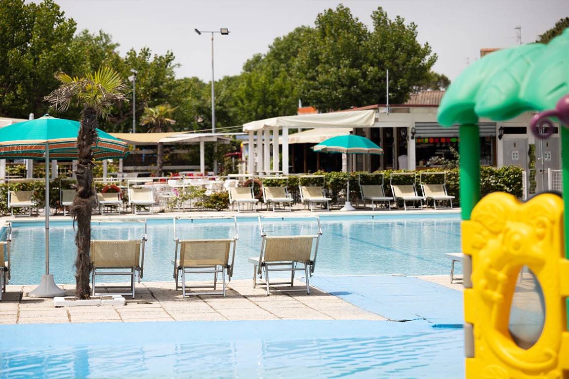 35 M² Maison De Vacances ∙ 3 Chambres ∙ 7 Personnes - Ravenne