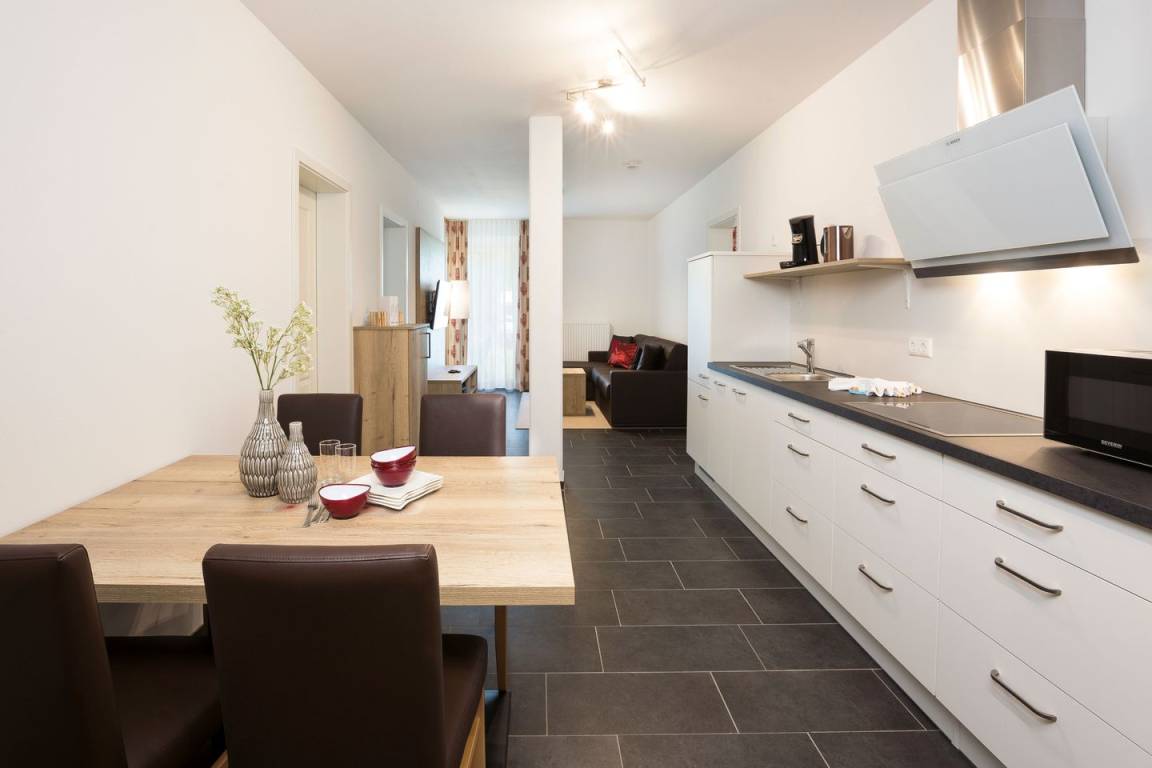 70 M² Ferienwohnung ∙ 2 Schlafzimmer ∙ 4 Gäste - Haldensee