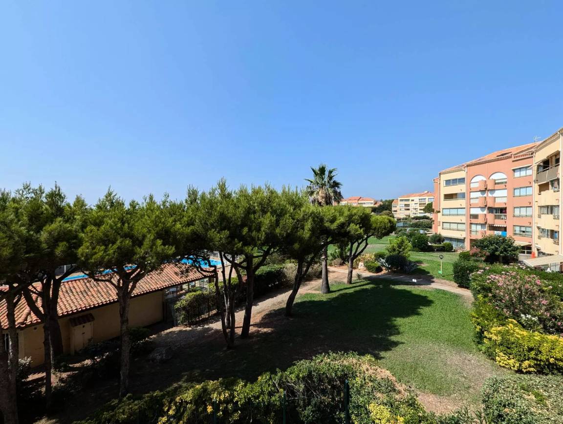 30 M² Appartement ∙ 1 Chambre ∙ 4 Personnes - Le brusc