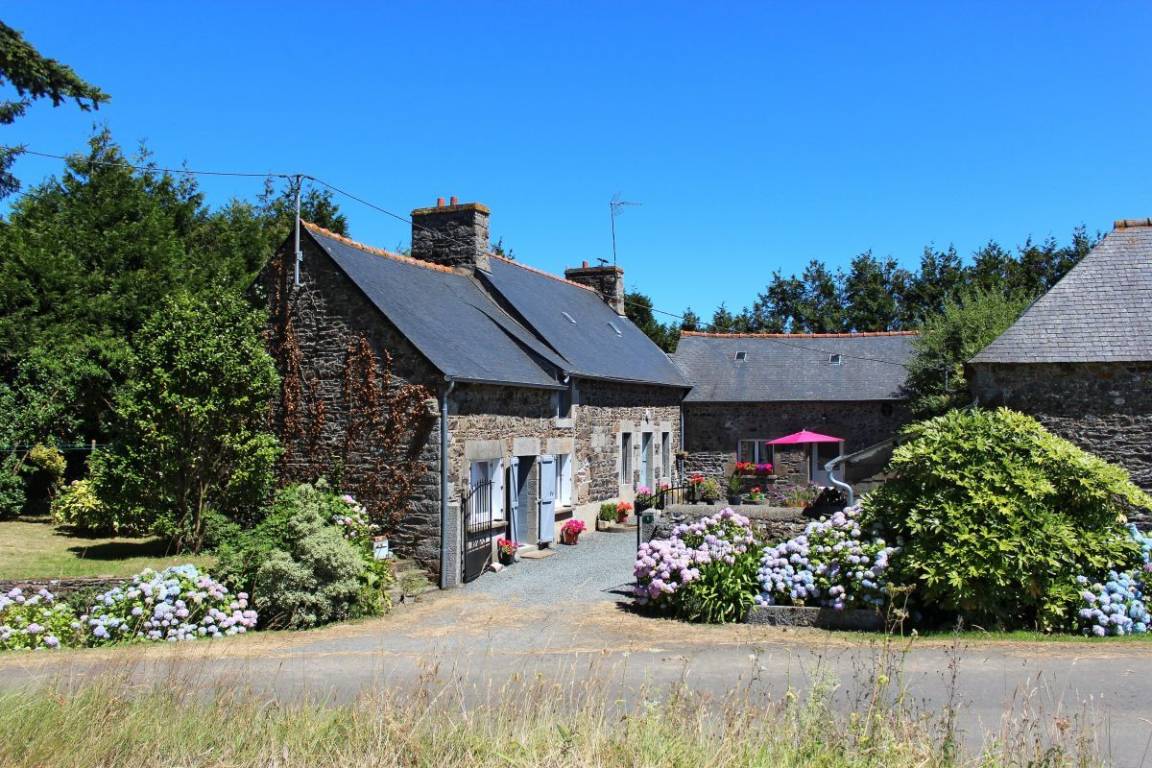 64 M² Gîte ∙ 2 Chambres ∙ 4 Personnes - Pordic
