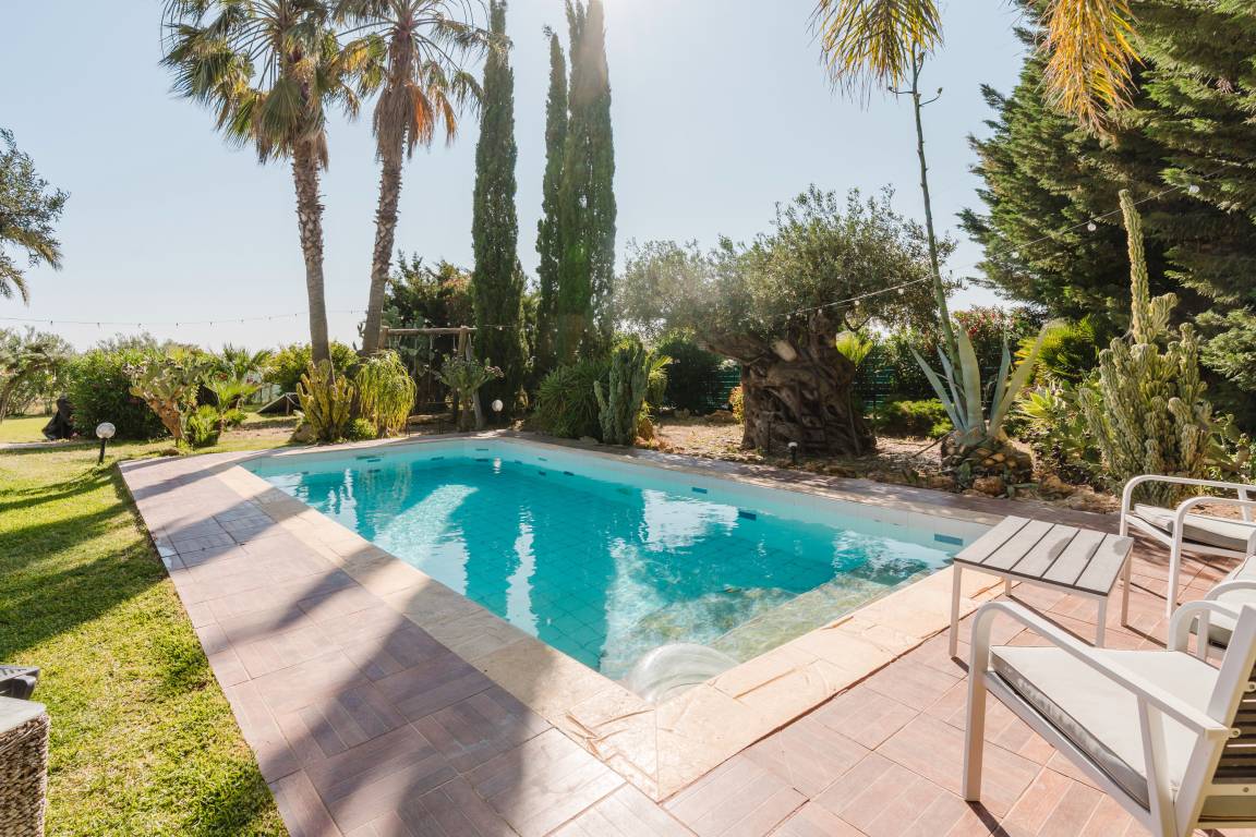 60 M² Villa ∙ 2 Habitaciones ∙ 6 Huéspedes - Menfi
