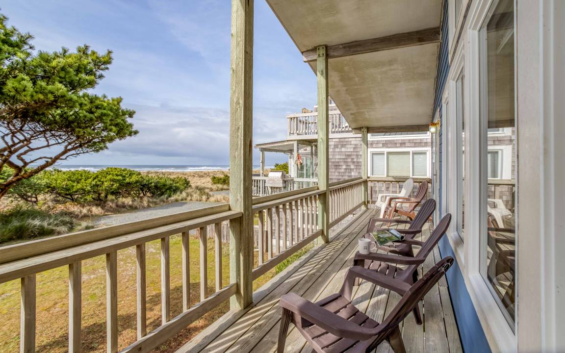 297 M² House ∙ 6 Bedrooms ∙ 14 Guests - Rockaway Beach, OR