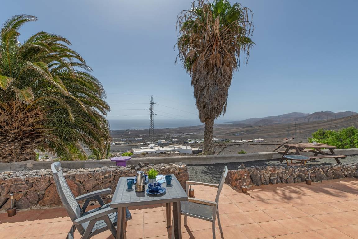 89 M² Apartamento ∙ 2 Habitaciones ∙ 3 Huéspedes - Lanzarote