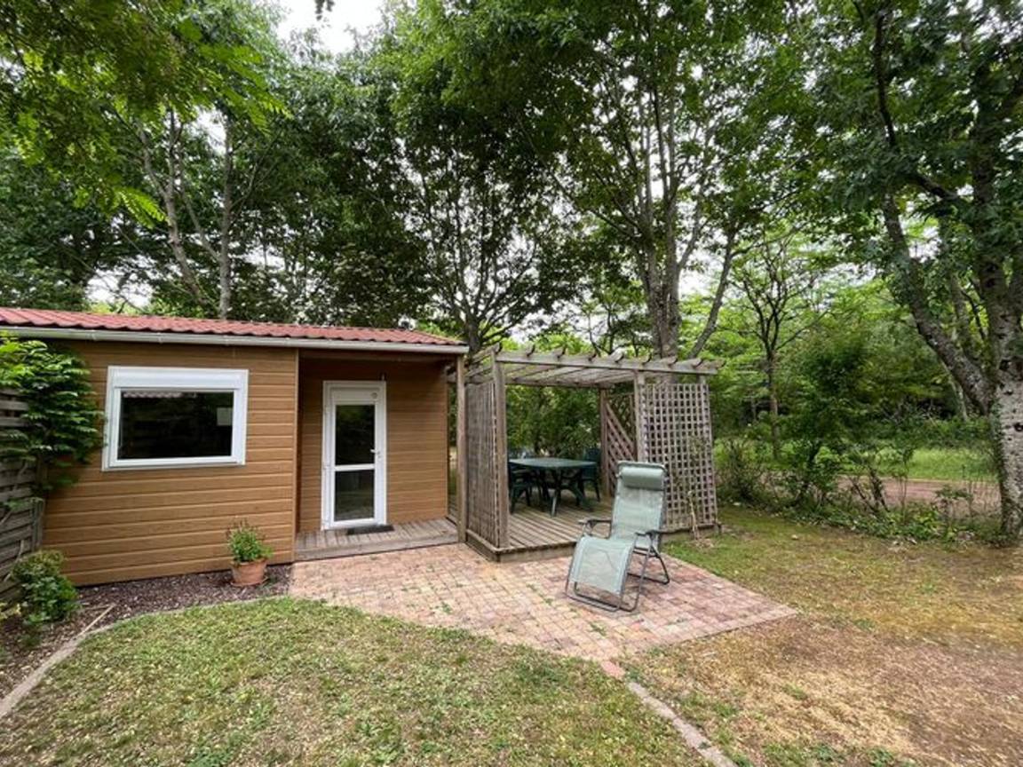 20 M² Mökki ∙ 1 Makuuhuone ∙ 2 Vierasta - Cholet