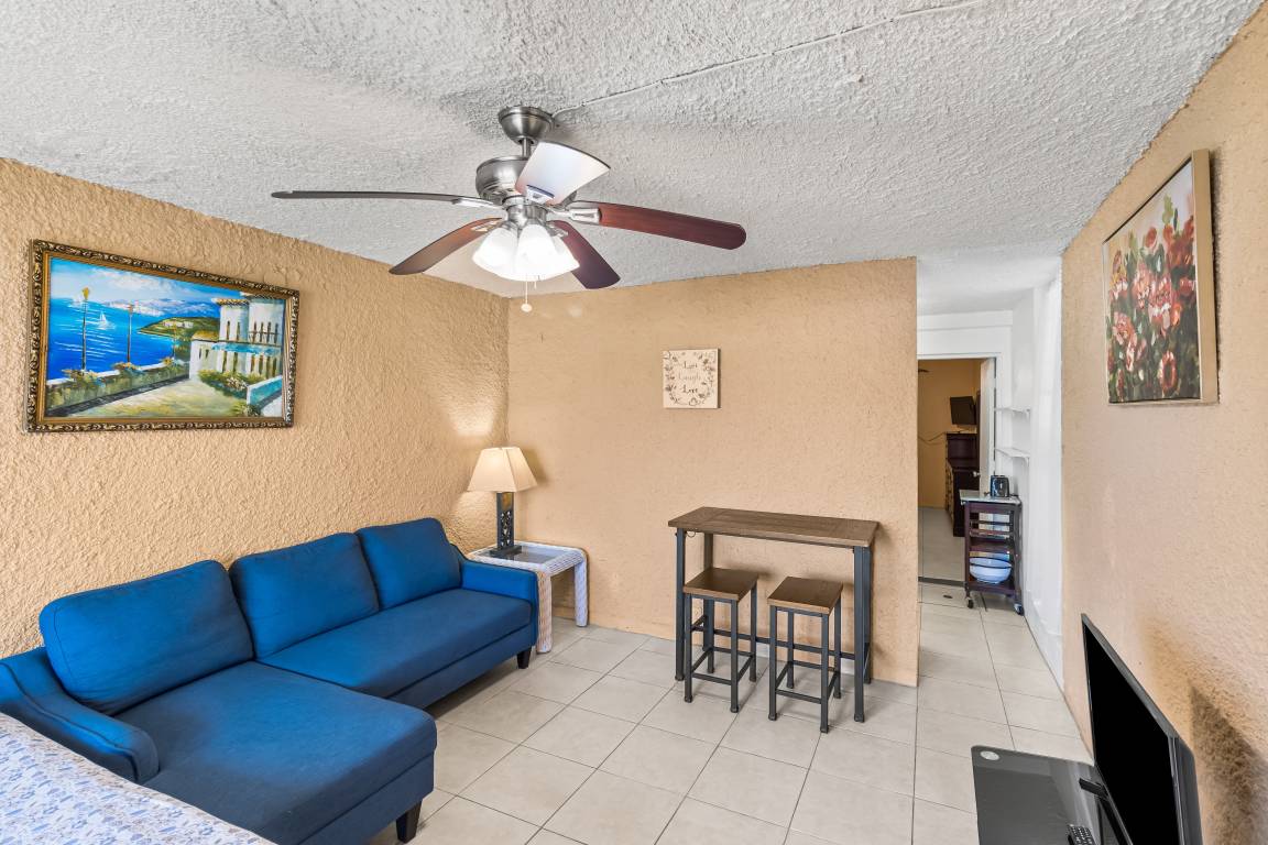 60 M² Condo ∙ 1 Bedroom ∙ 4 Guests - Kingshill