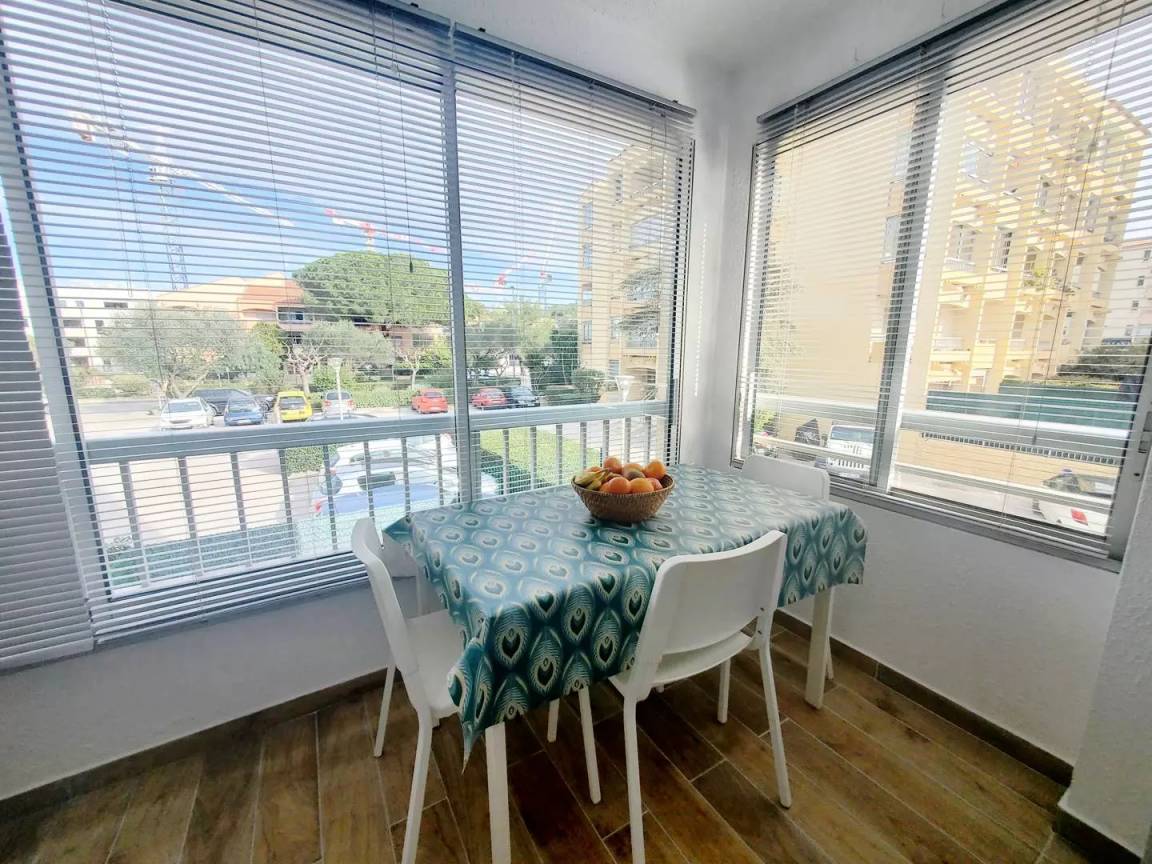 26 M² Studio ∙ 1 Chambre ∙ 4 Personnes - Saint-Mandrier-sur-Mer