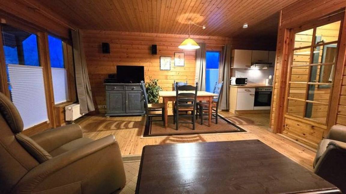 65 M² Ferienhaus ∙ 2 Schlafzimmer ∙ 4 Gäste - Harz