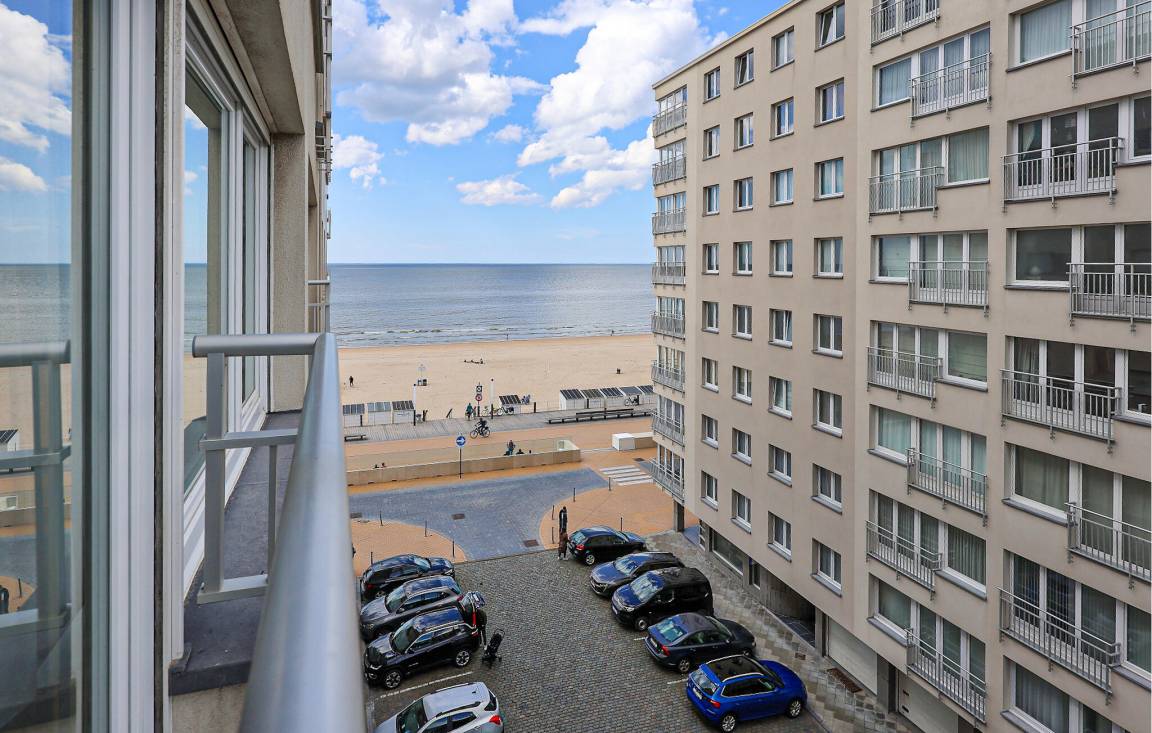 70 M² Apartment ∙ 2 Bedrooms ∙ 4 Guests - Ostend