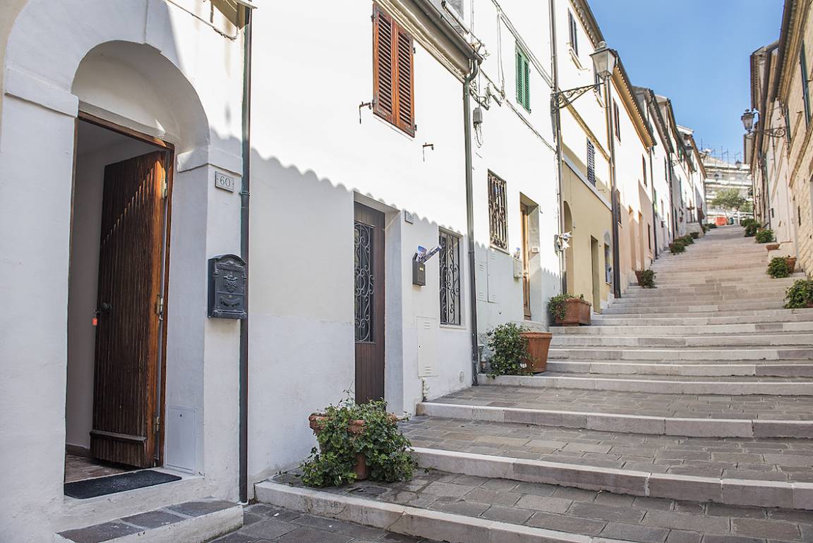 Apartment ∙ 2 Bedrooms ∙ 6 Guests - Numana