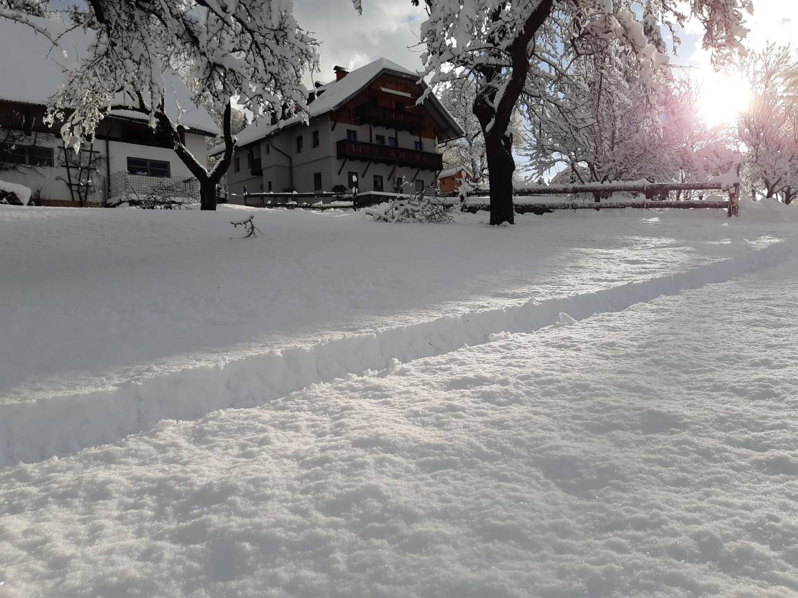 90 M² Ferienwohnung ∙ 2 Schlafzimmer ∙ 6 Gäste - Millstatt