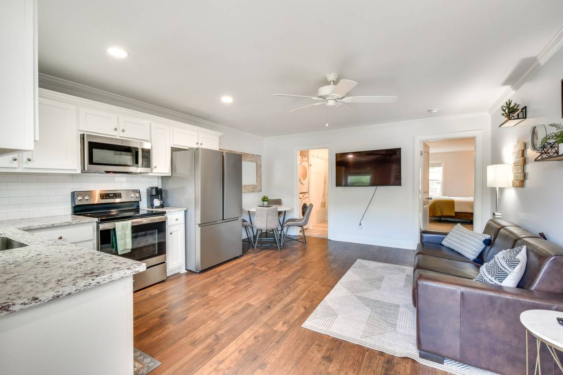 74 M² Apartment ∙ 1 Bedroom ∙ 4 Guests - Cleveland, GA