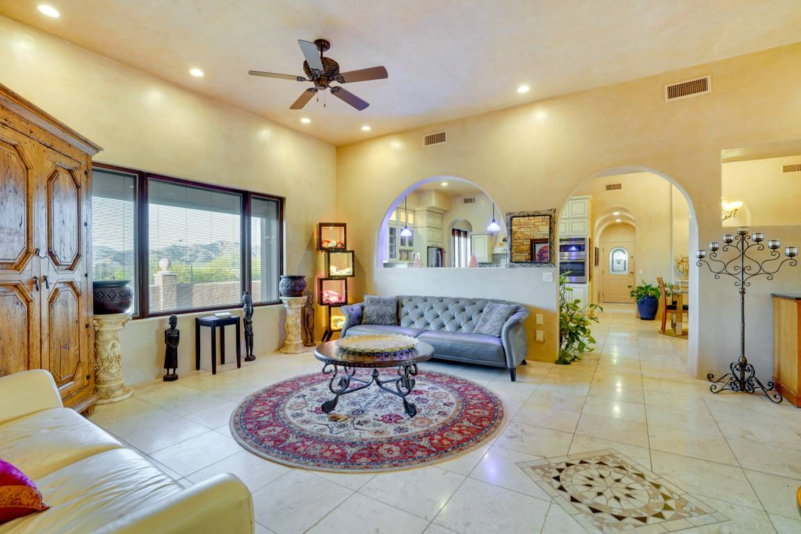 418 M² House ∙ 4 Bedrooms ∙ 10 Guests - Tucson, AZ