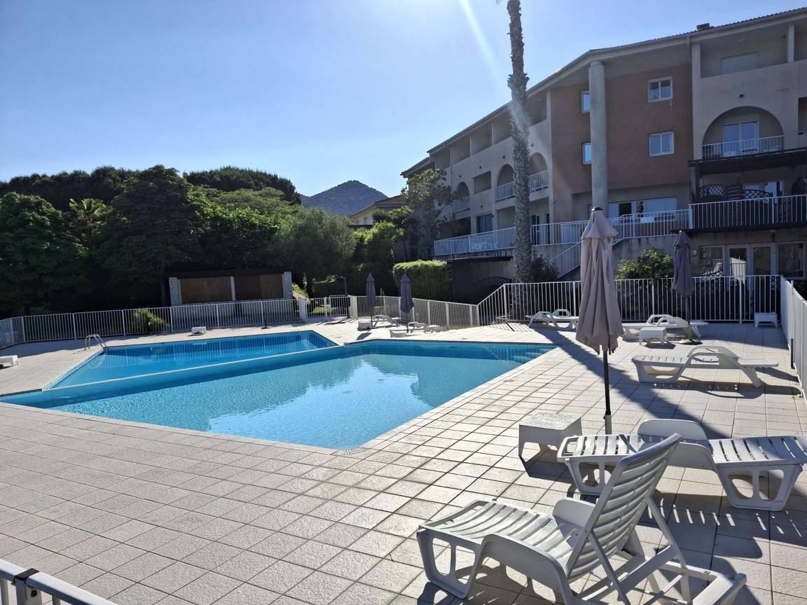 22 M² Studio ∙ 1 Chambre ∙ 2 Personnes - Saint-Florent