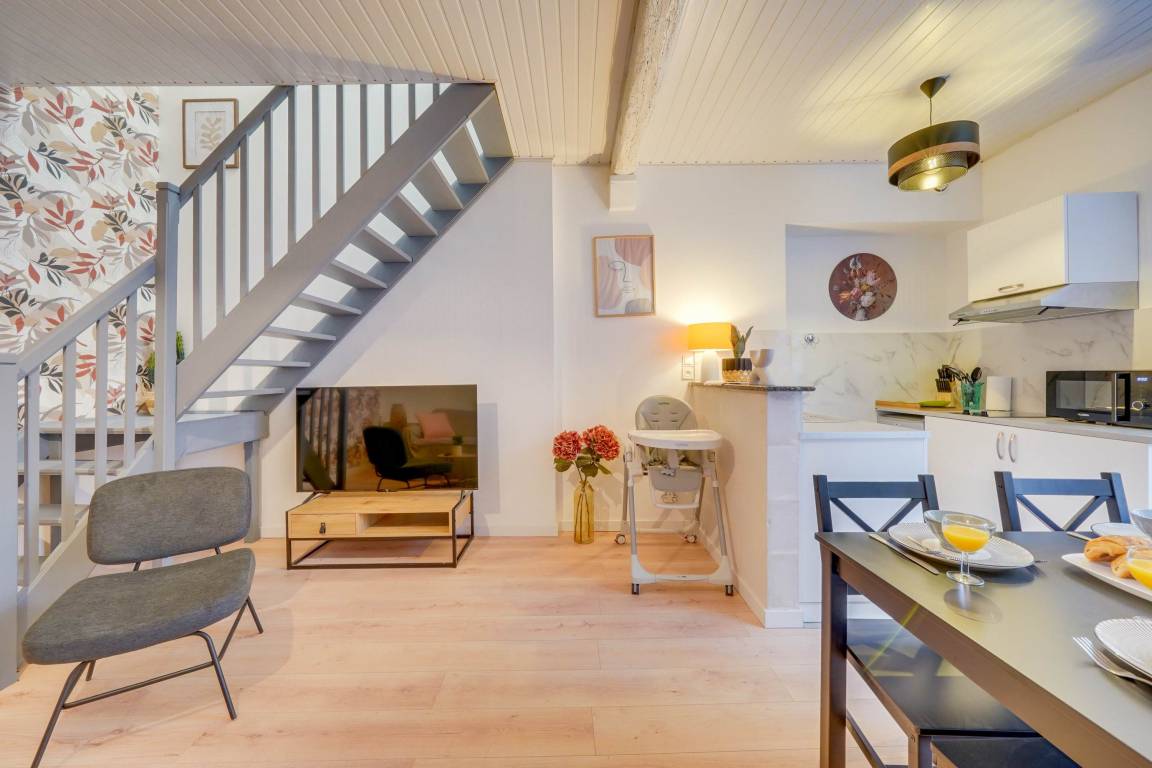 47 M² Appartement ∙ 2 Chambres ∙ 4 Personnes - Libourne