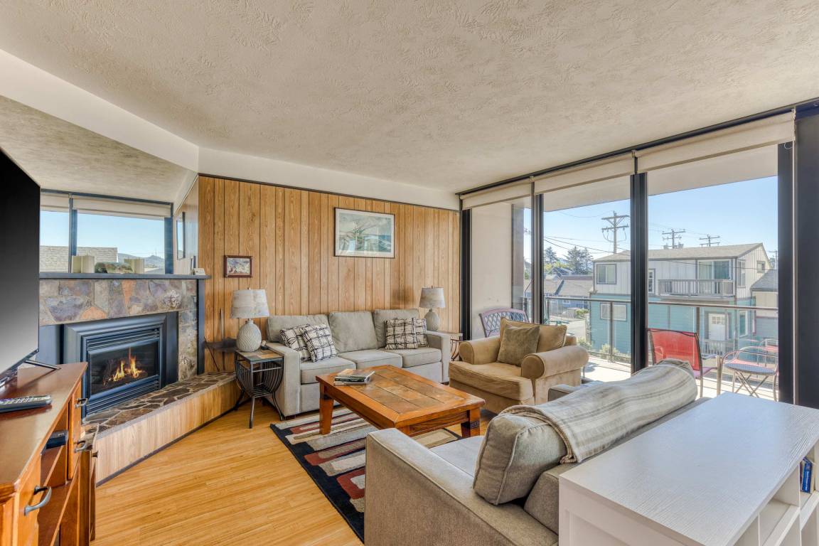 130 M² Apartment ∙ 2 Bedrooms ∙ 4 Guests - Cannon Beach, OR