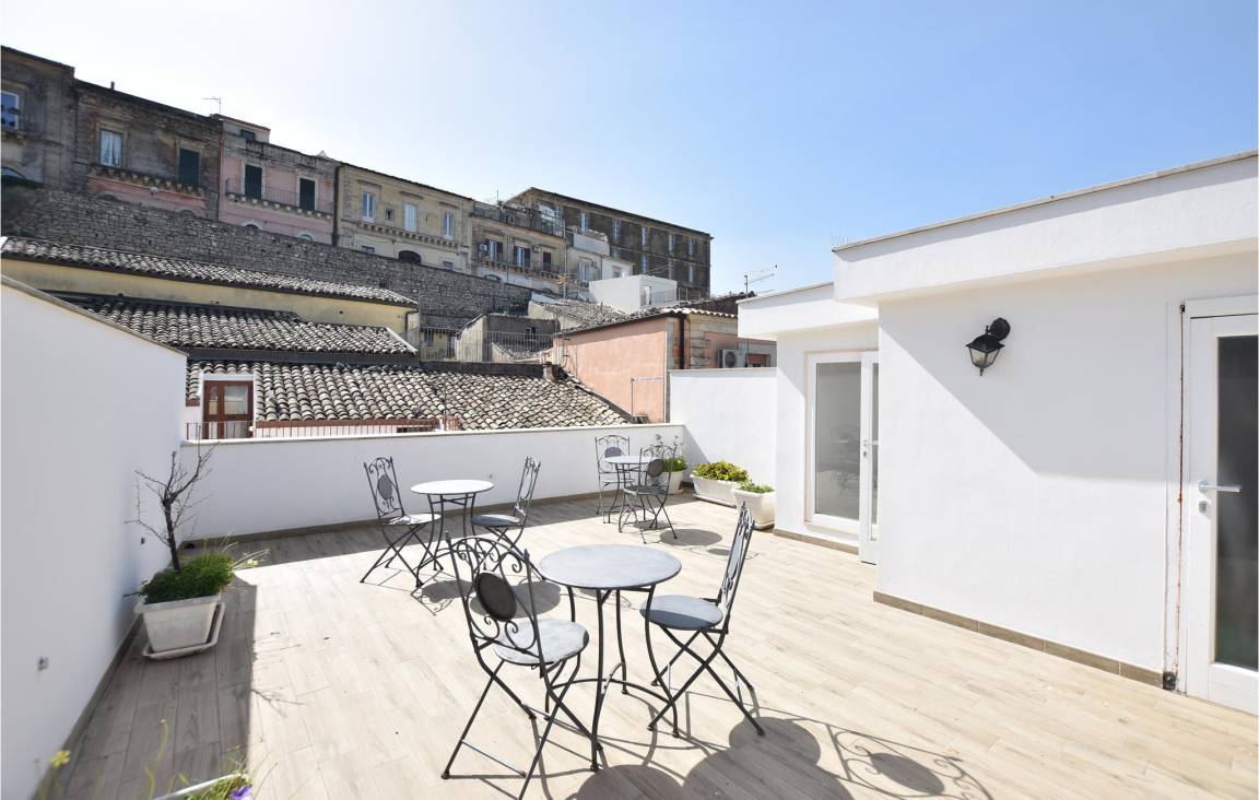 110 M² House ∙ 3 Bedrooms ∙ 6 Guests - Modica