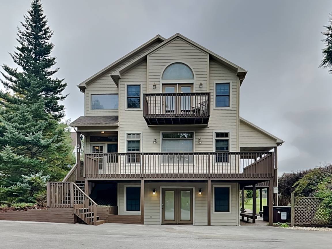 172 M² House ∙ 5 Bedrooms ∙ 10 Guests - Deep Creek Lake, MD