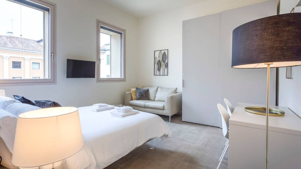 20 M² Apartment ∙ 2 Guests - Padova