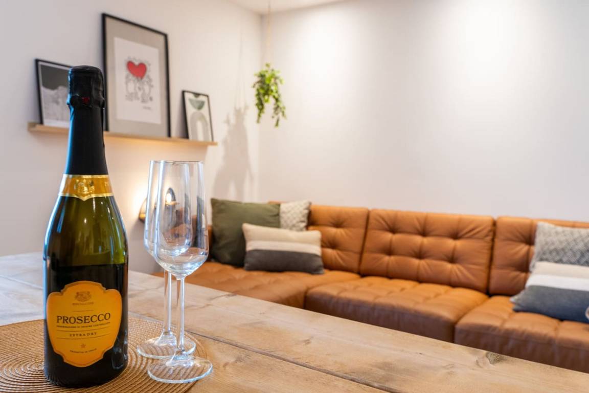 Apartment ∙ 2 Bedrooms ∙ 4 Guests - Moray