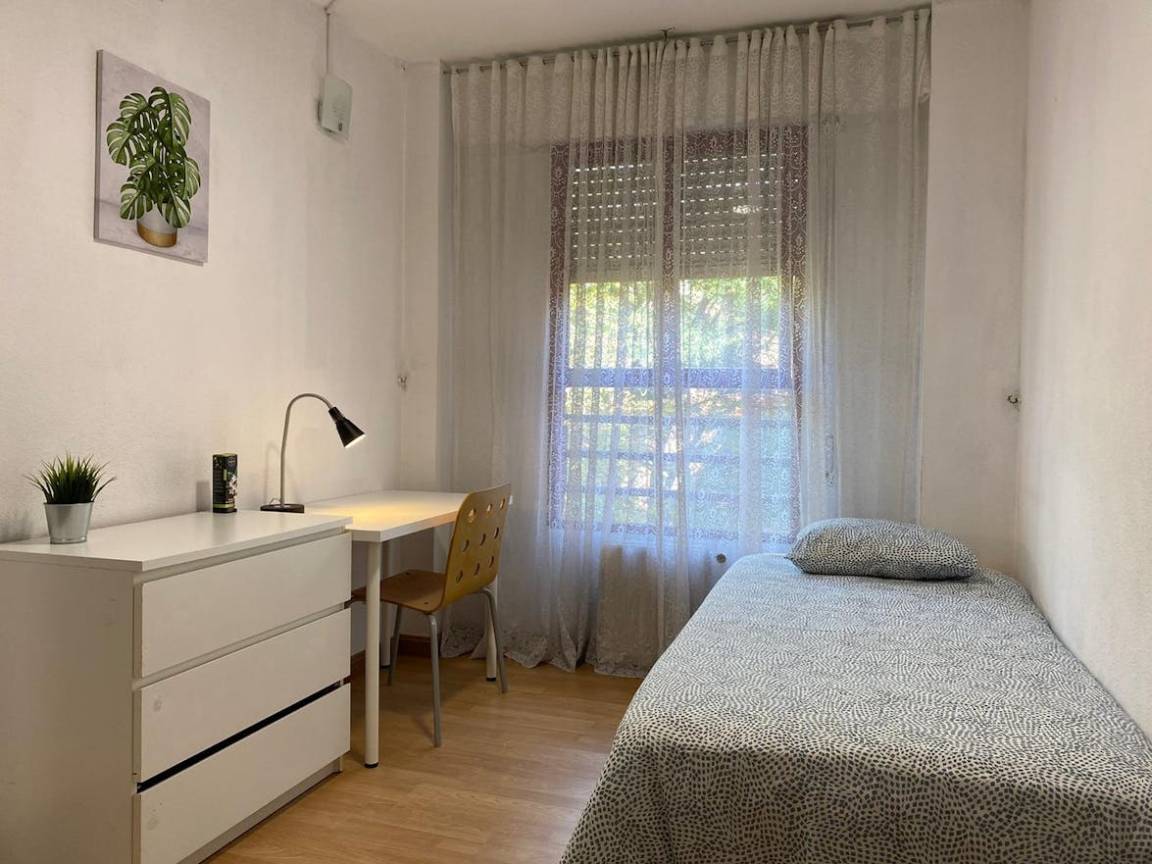120 M² Private Room ∙ 1 Bedroom ∙ 1 Guest - Getafe