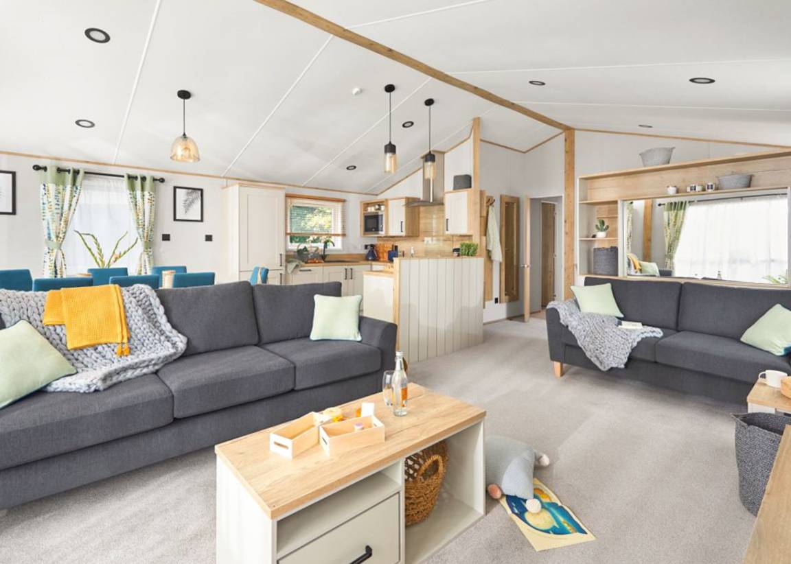 Chalet ∙ 4 Bedrooms ∙ 8 Guests - Borth