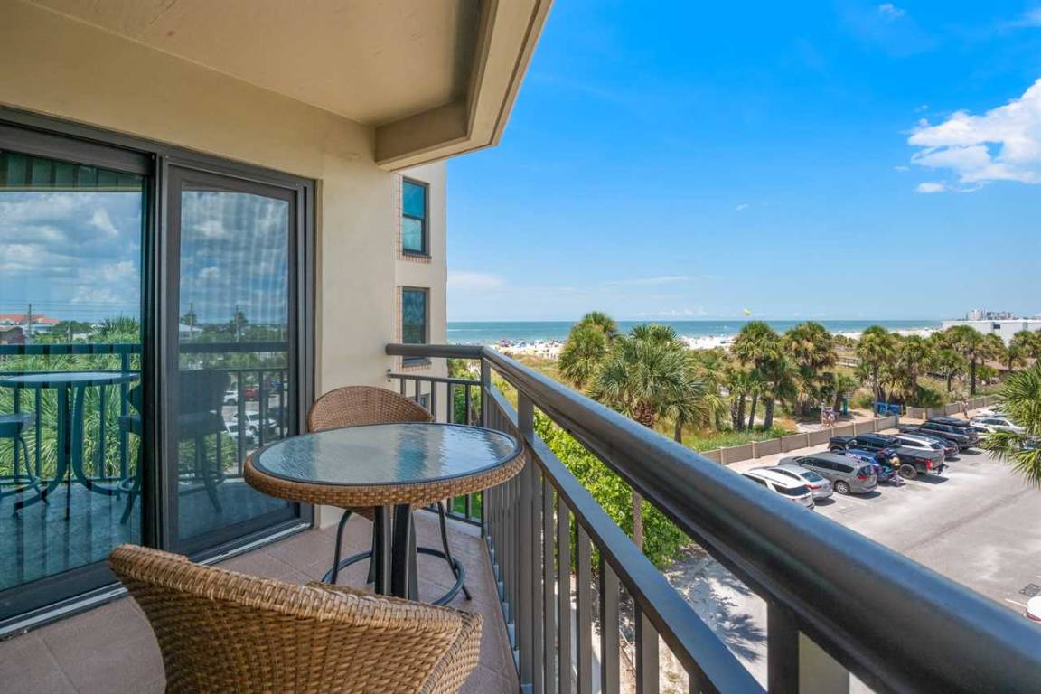 69 M² House ∙ 1 Bedroom ∙ 4 Guests - St. Pete Beach, FL