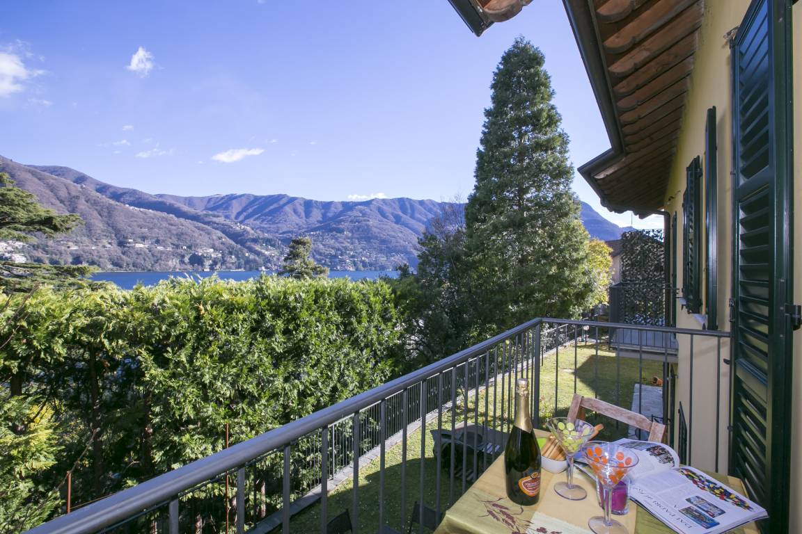 100 M² アパートメント ∙ 寝室: 3 ∙ ゲスト8 人 - コモ湖