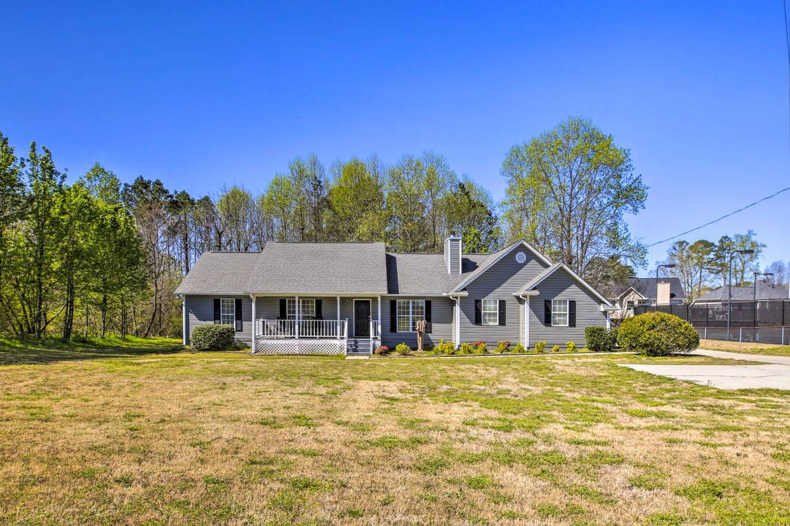 174 M² House ∙ 3 Bedrooms ∙ 6 Guests - Lawrenceville, GA