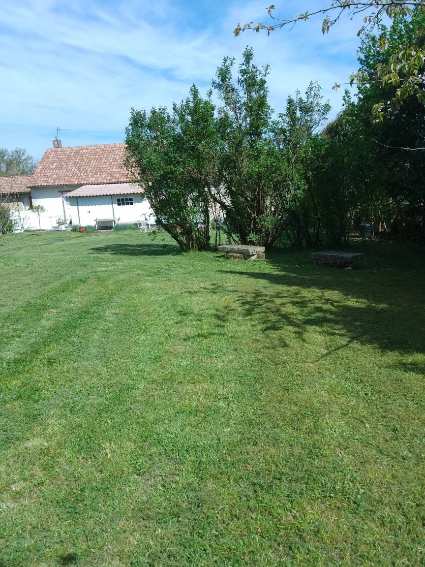 120 M² Maison De Vacances ∙ 3 Chambres ∙ 6 Personnes - Vic-Fezensac