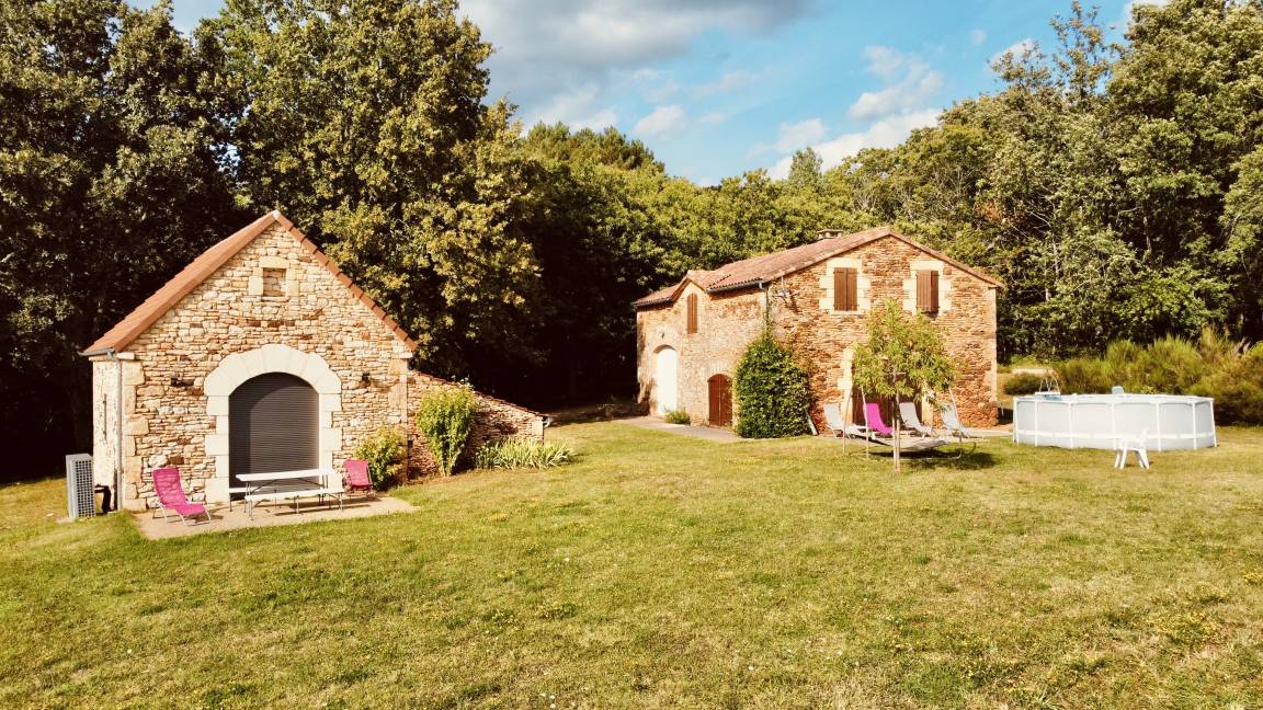 140 M² House ∙ 4 Bedrooms ∙ 10 Guests - Puy-l'Évêque