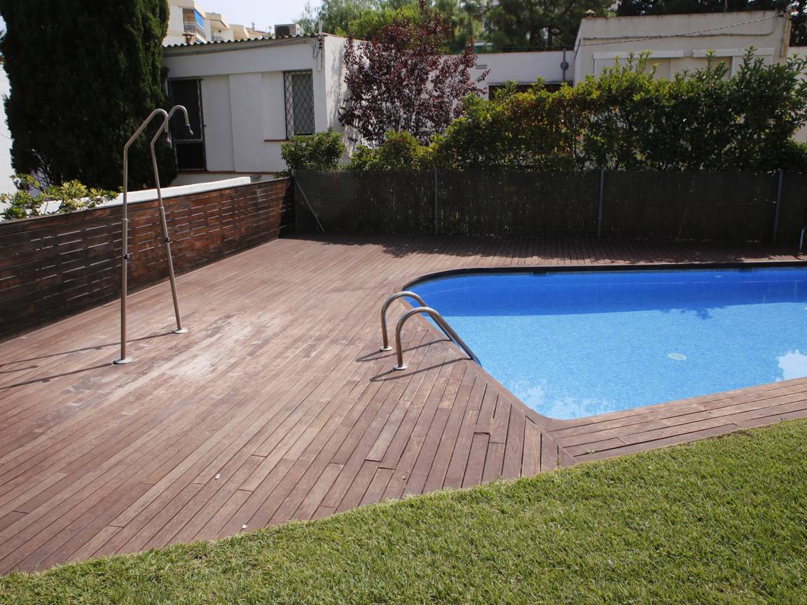 81 M² Apartamento ∙ 3 Habitaciones ∙ 6 Huéspedes - Altafulla