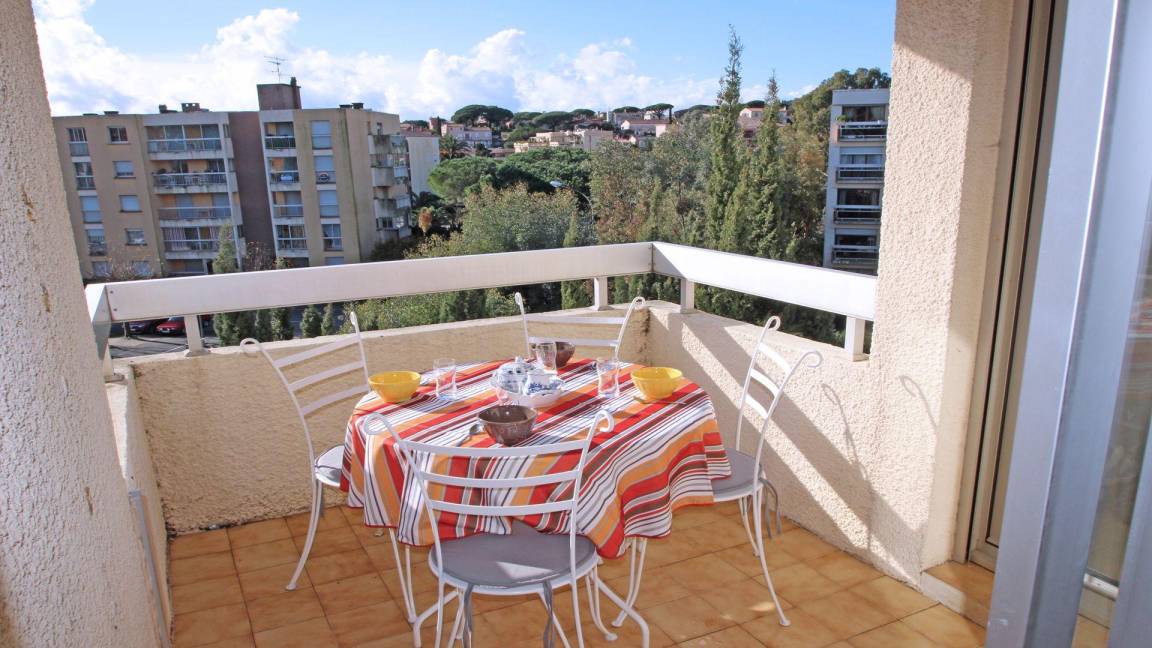 68 M² Apartment ∙ 2 Bedrooms ∙ 5 Guests - Pampelonne Beach