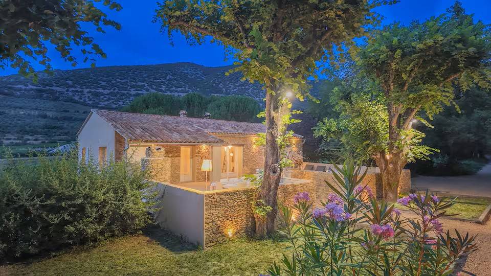 100 M² Maison De Vacances ∙ 2 Chambres ∙ 10 Personnes - Mont Ventoux