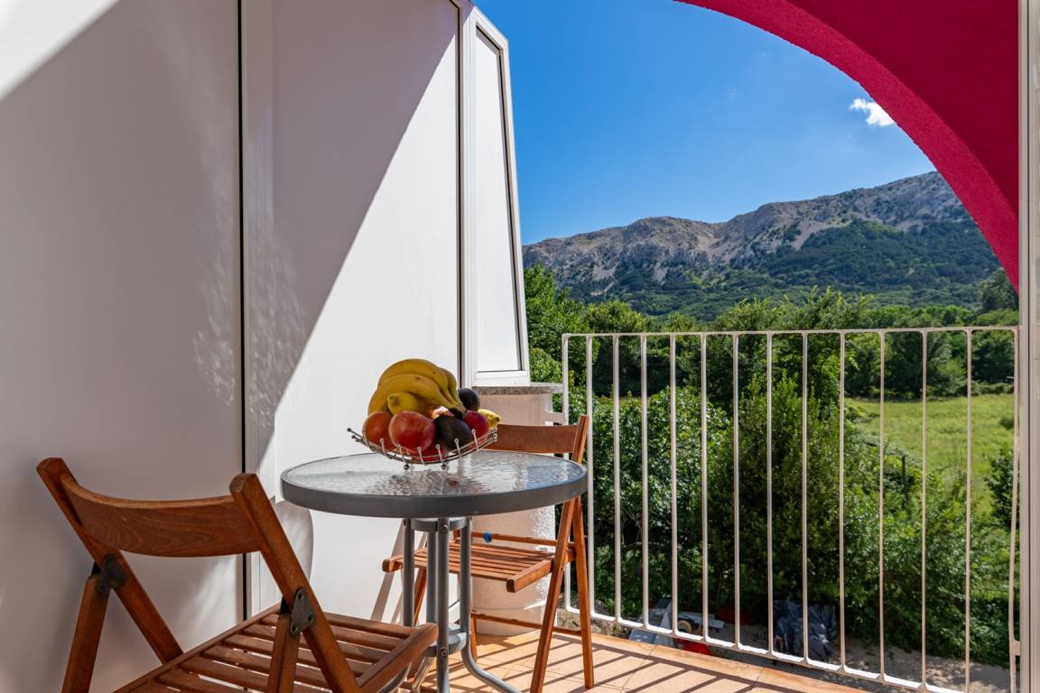 75 M² Apartment ∙ 2 Bedrooms ∙ 4 Guests - Baška