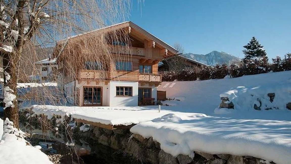 100 M² Ferienwohnung ∙ 2 Schlafzimmer ∙ 5 Gäste - Rottach-Egern