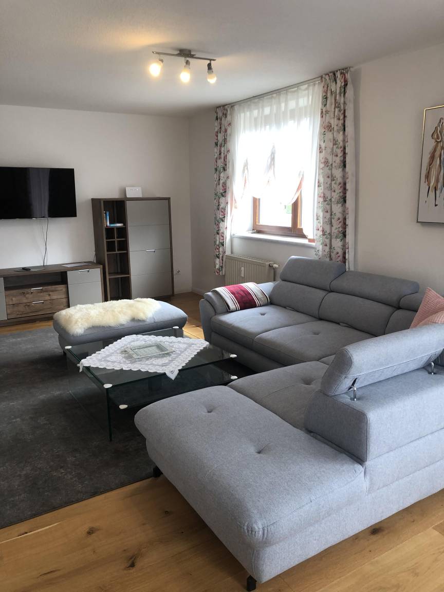 100 M² Ferienwohnung ∙ 2 Schlafzimmer ∙ 5 Gäste - Admont