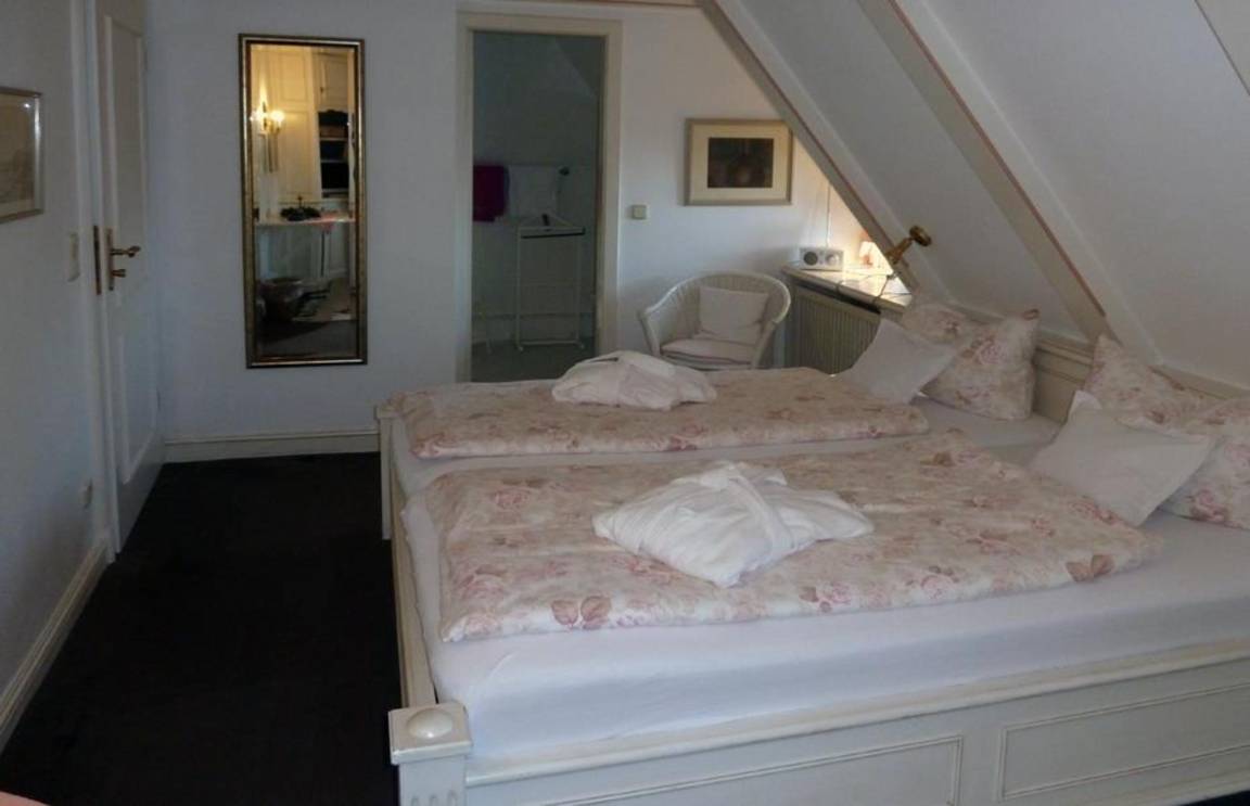15 M² Hotel ∙ 2 Guests - List